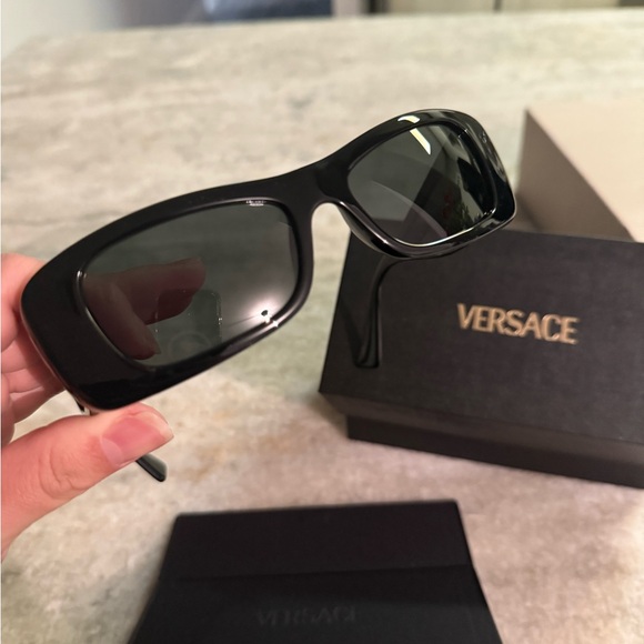 Versace | Accessories | Versace Sunglasses Nwt Box | Poshmark